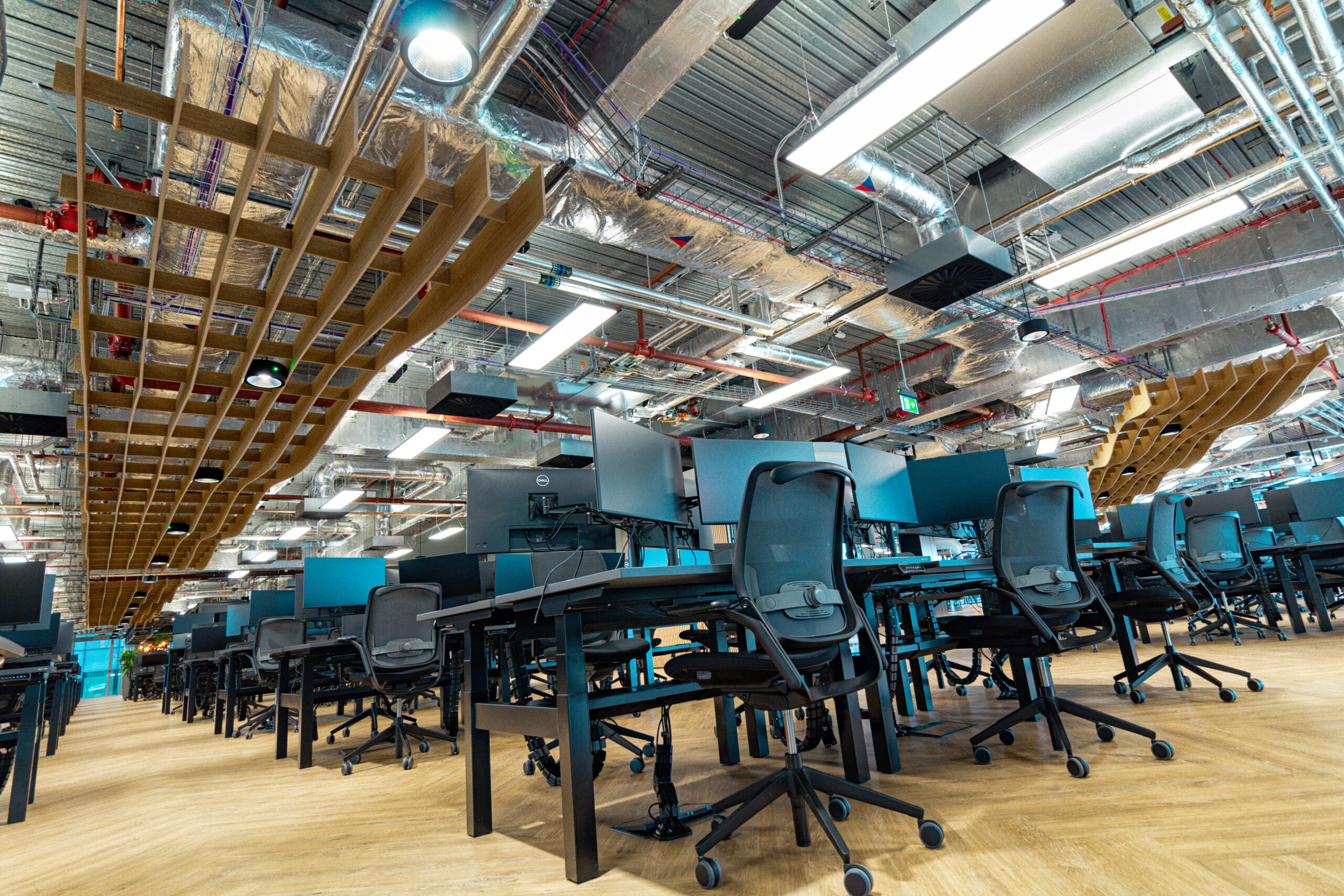 CAT B Office Lighting Design | StoneX London Case Study